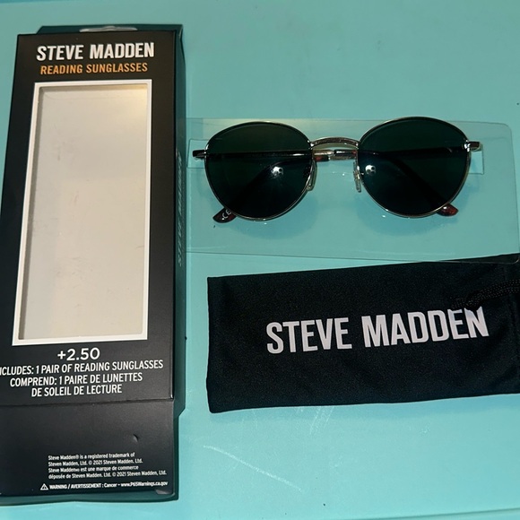 Steve Madden | Accessories | Steve Madden Gold Shell Reading Sunglasses ...